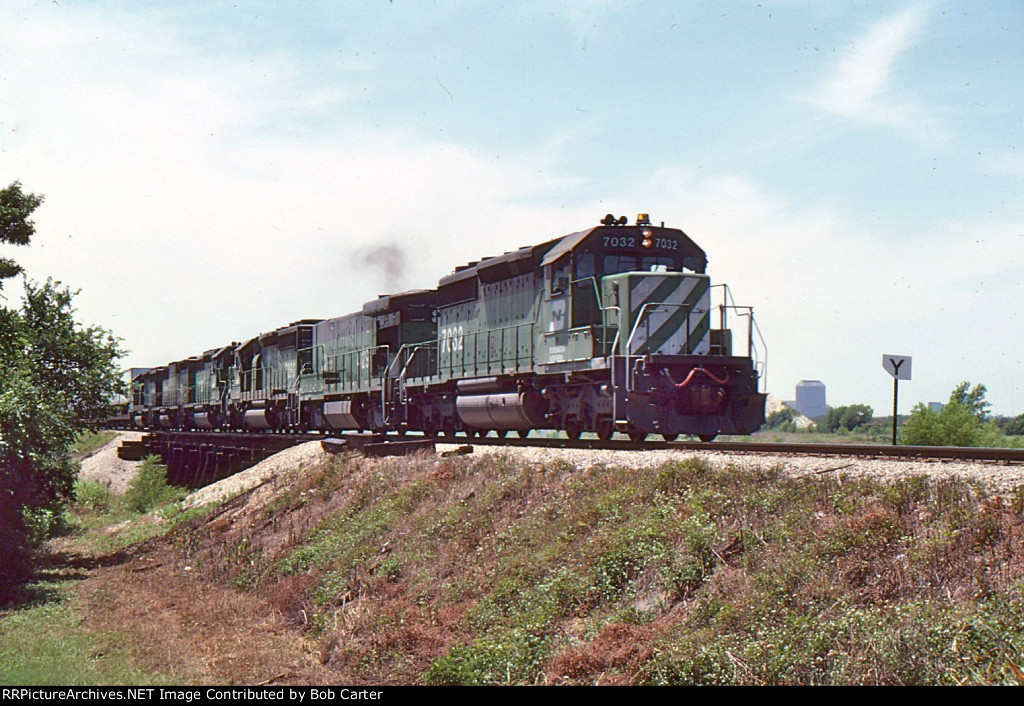BN 7032